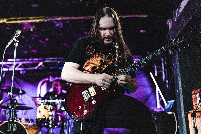 EPK :: Amoth - Official Website